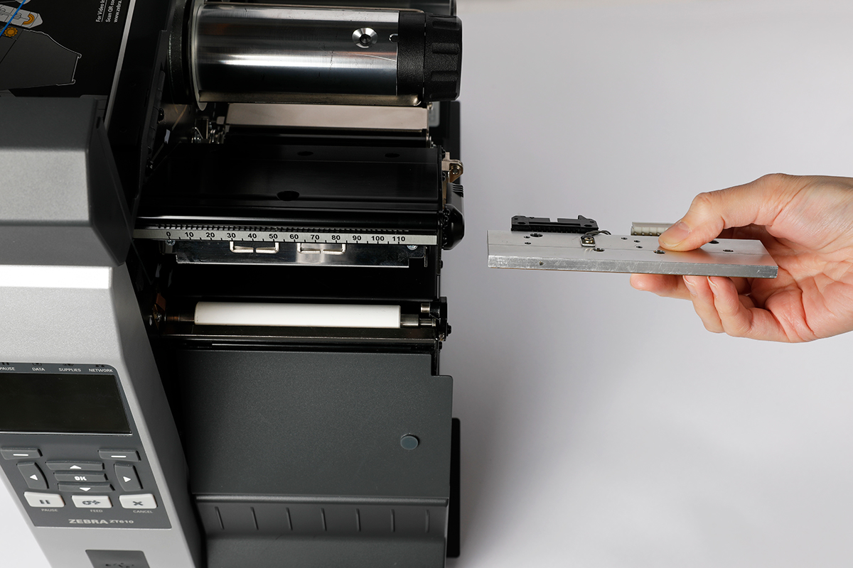 Flathead vs. Near Edge Thermal Transfer Printing - Barcode Blog